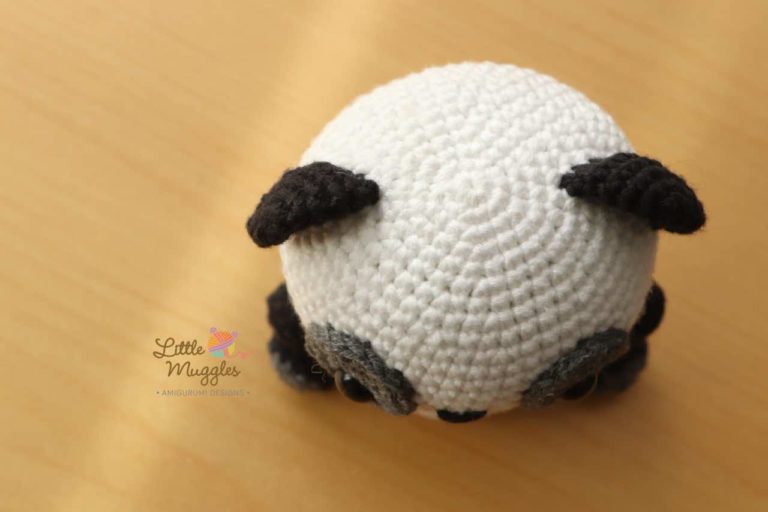 Free Panda Pattern